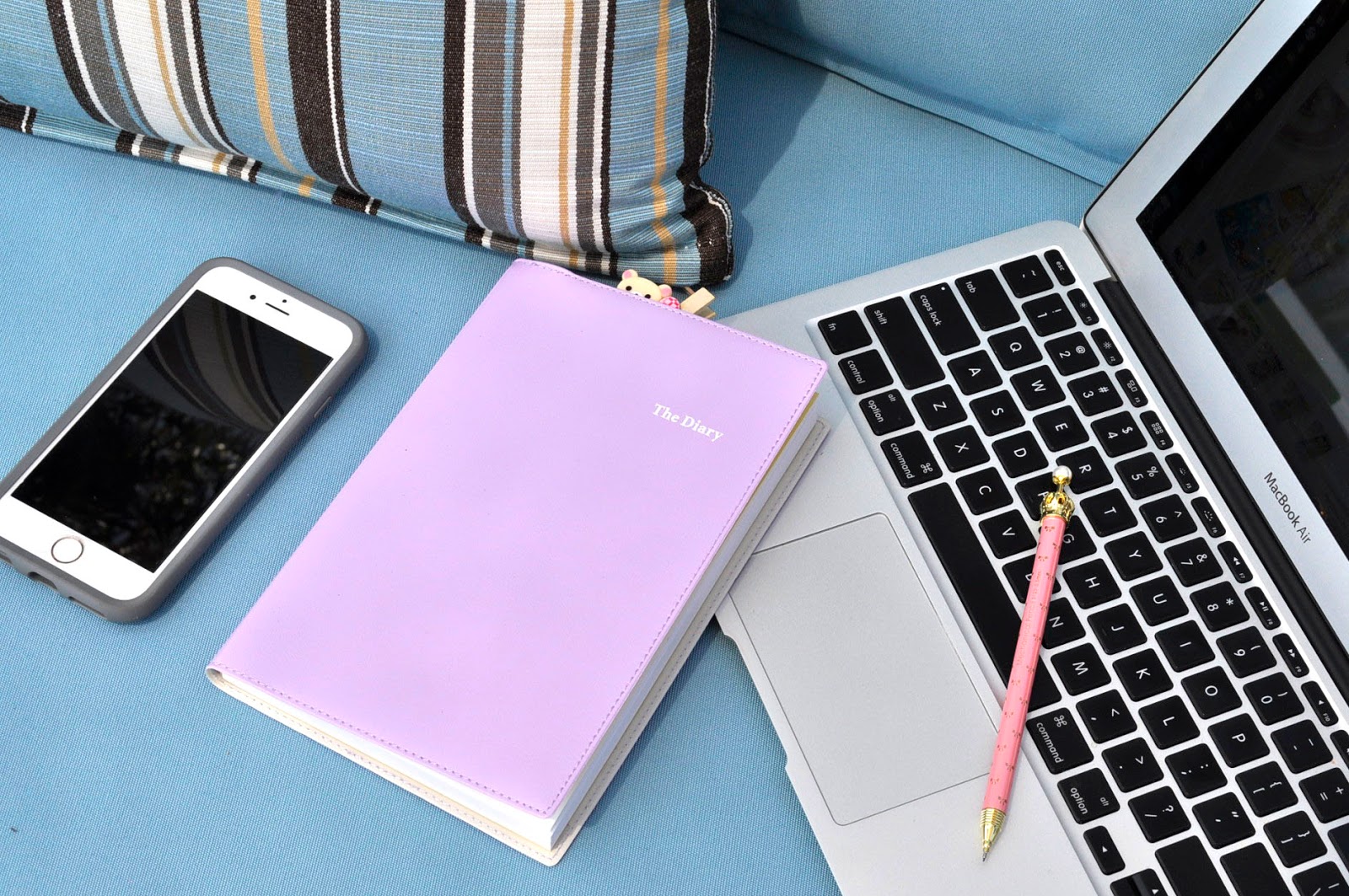 Cool Pencil Case: The Perfect Planner for the Student, Mom, and ...
