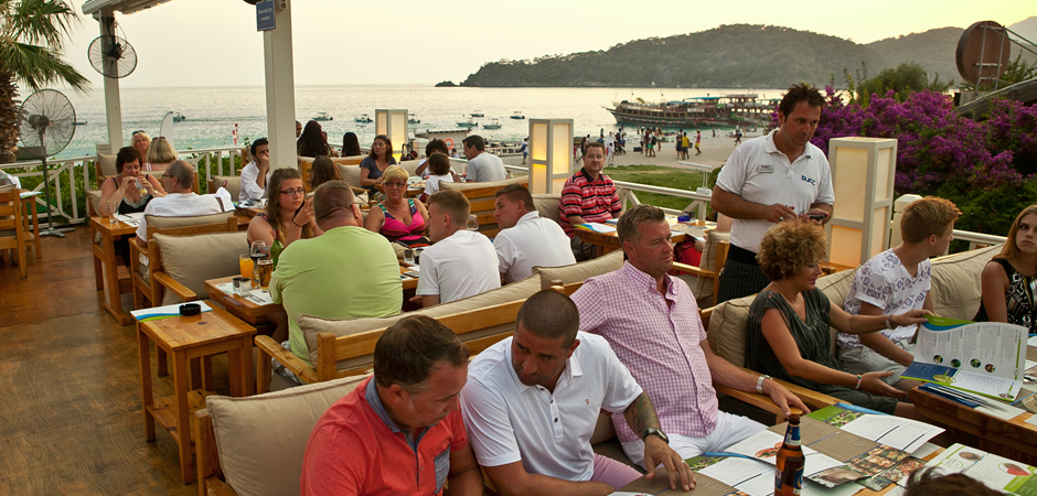 Discovering Fethiye with Nicci: Buzz Beach Bar Oludeniz