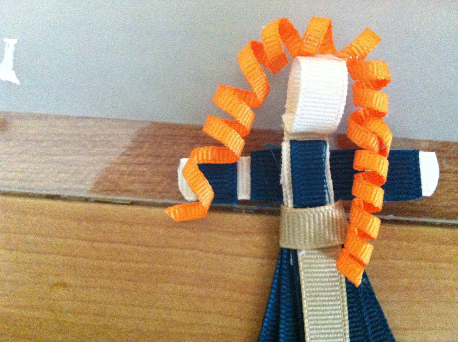 Grosgrain: Disney Inspired Princess Ribbon Sculpture Day 2: Merida {BRAVE}