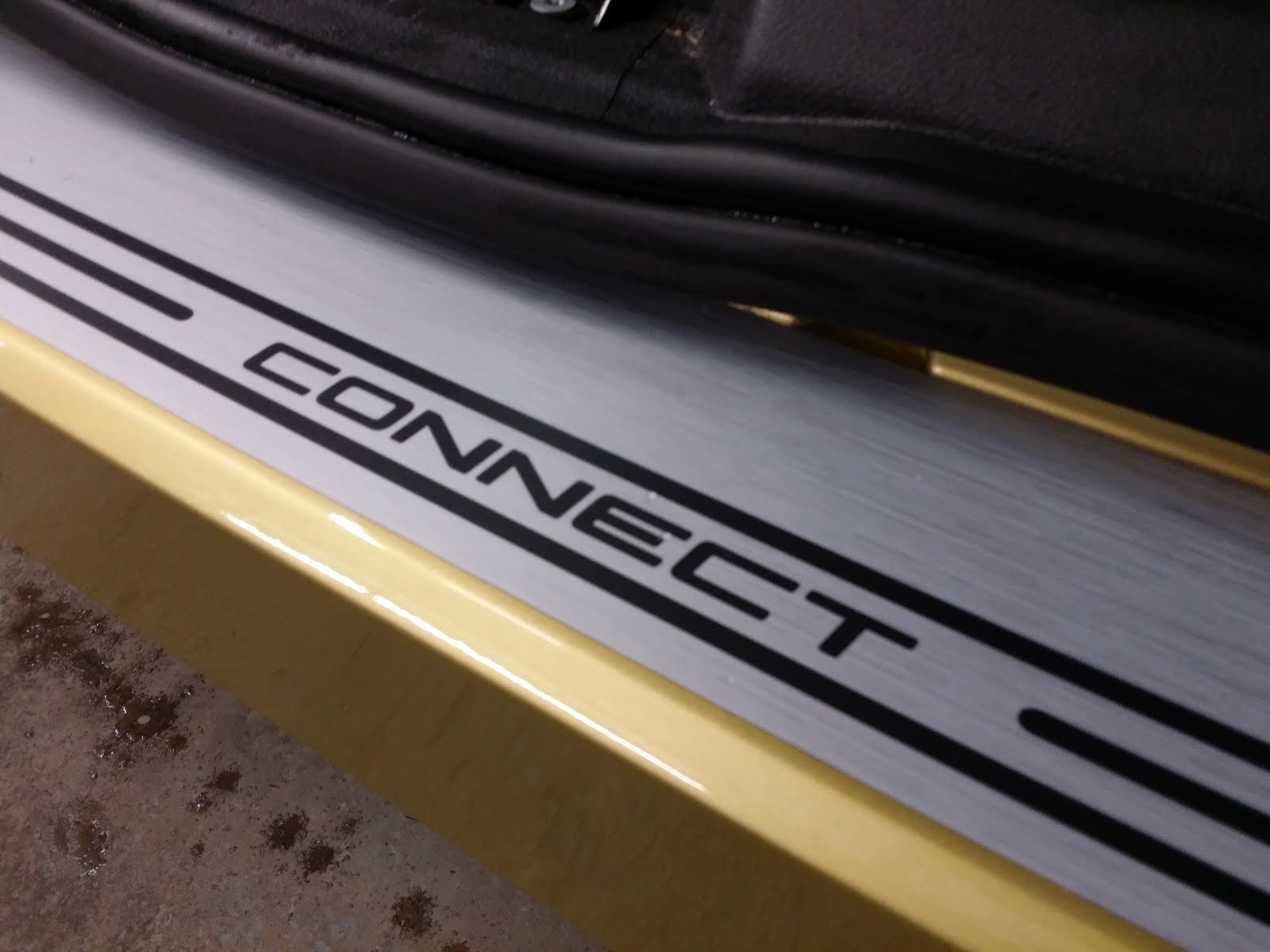 The Green I Signs Blog: Ford connect rear bumper protection strip ...