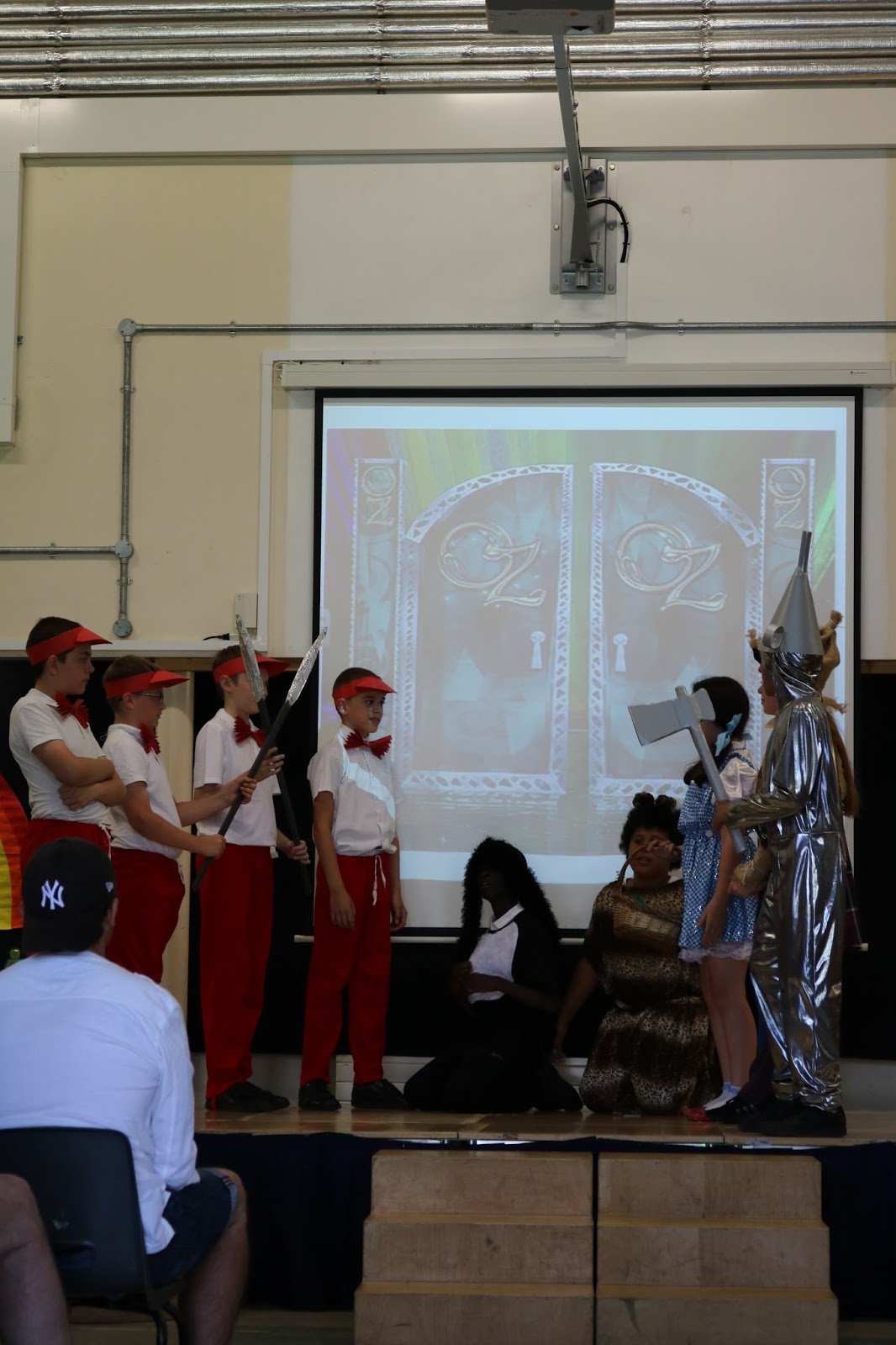 Year 6 Leavers' Play :: Hilldene Primary School News