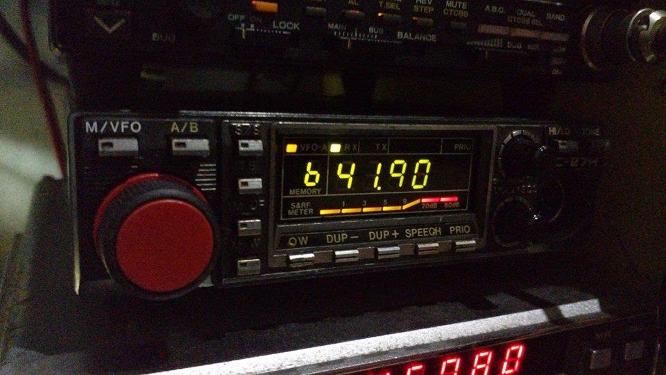 AULIA-RAKOM: ICOM IC-27H (SOLD LAMONGAN)