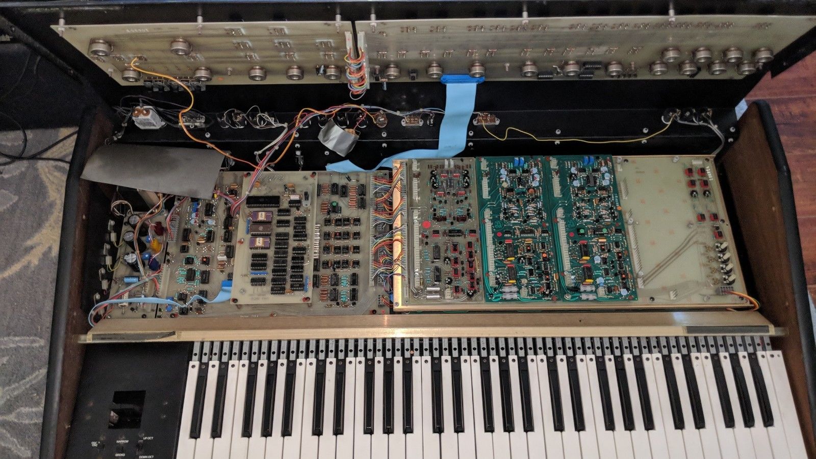 MATRIXSYNTH: Oberheim OBX Rev 1 Analog 8 Voice Synthesizer Pro Serviced ...