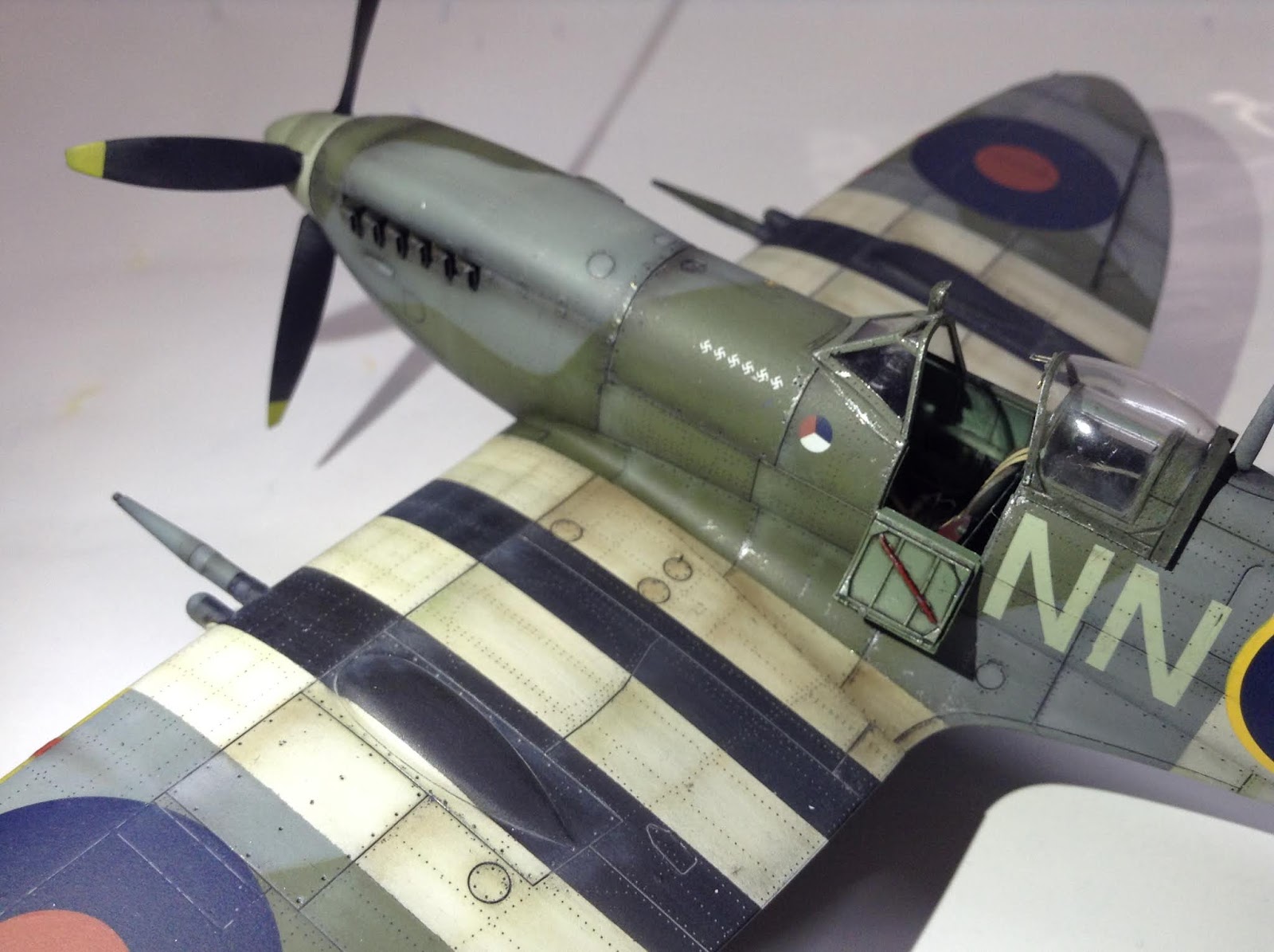 1/48 D-day Spitfire - Ready for Inspection - Aircraft - Britmodeller.com