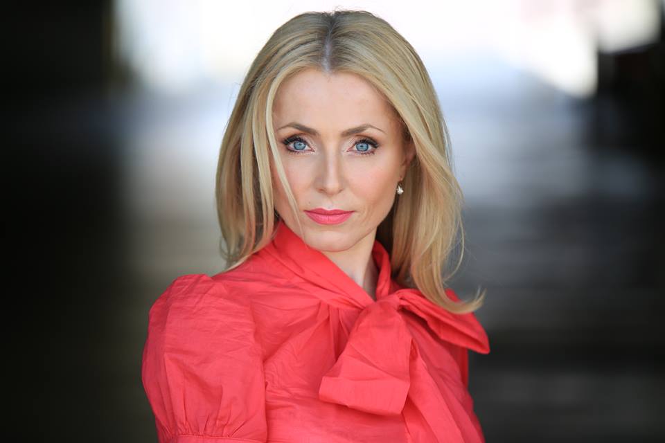 BRITS IN LA : MEET A MEMBER - EMMA PYNE