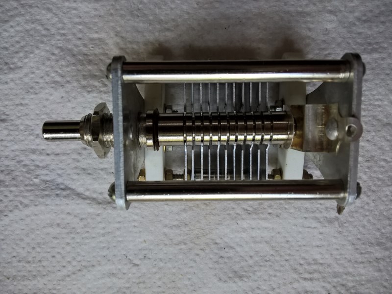 Klausis Blog: Helically Wound Magnetic Loop Antenna