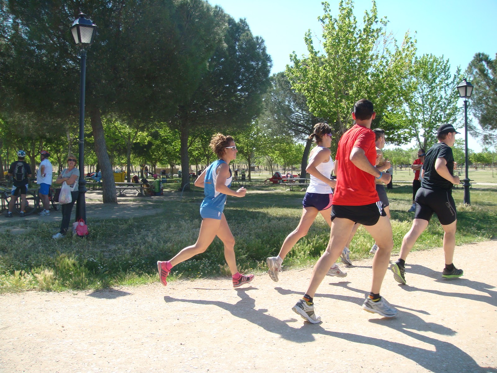 Wonder Woman... o simplemente una chica?: La Carrera de los Amigos
