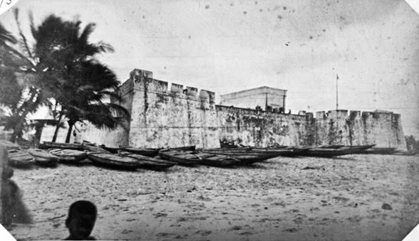 Souvenir Chronicles: AFRICA: GHANA, FORT WILLIAM (AKA ANOMABU )