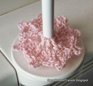 Cyn:-) 's Quilted Travels: GIFTY SURPRISE... Crocheted Spool Pin Doily