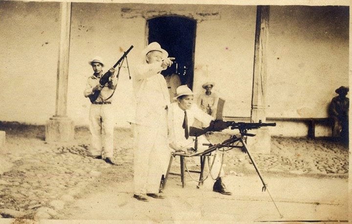 CAMINO REAL. CRONICAS DE LA HISTORIA DE HONDURAS: UNA CURIOSA Y ...