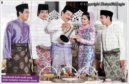 Jaga Dia Untukku... Husna SitiAngie: Dato' Siti dalam Majalah URTV ...