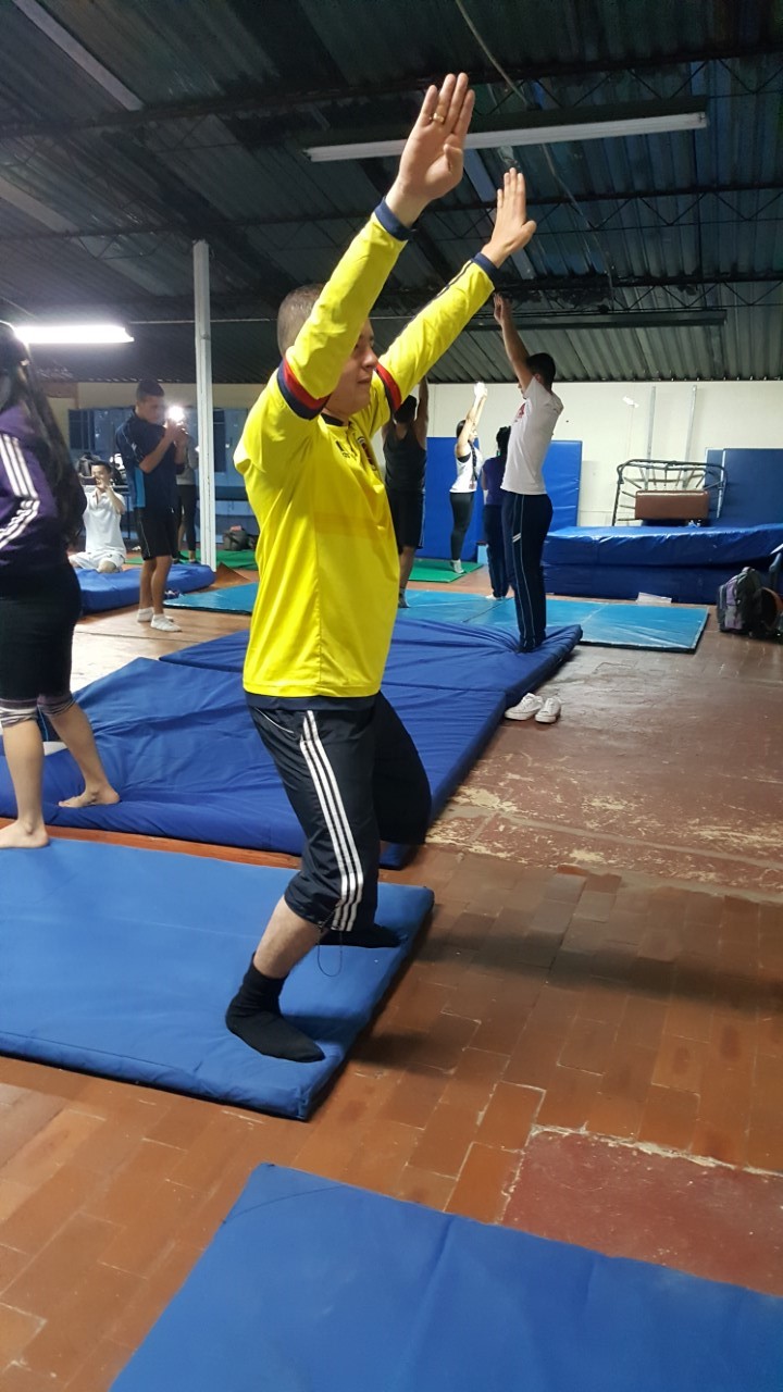 DIDACTICASD E LA GIMNASIA POR HAYLER NARVAEZ: LAS POSTURAS GIMNÁSTICAS ...