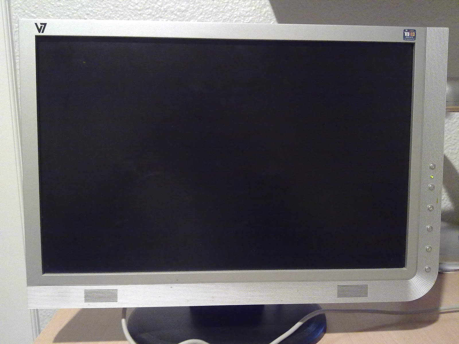 BCR Soluciones Informáticas y Reparaciones: ¿Tu monitor se apagó de ...