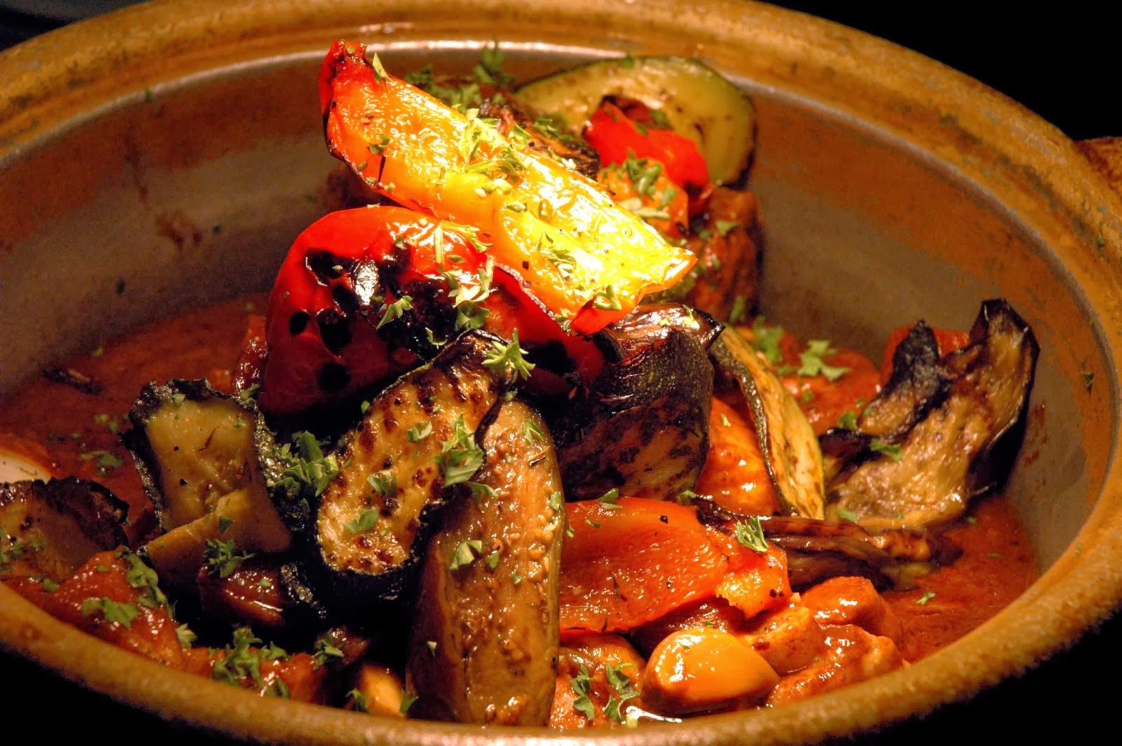 DUDE FOR FOOD: Fresh. Savory. Sweet. At Circles Events Cafe.