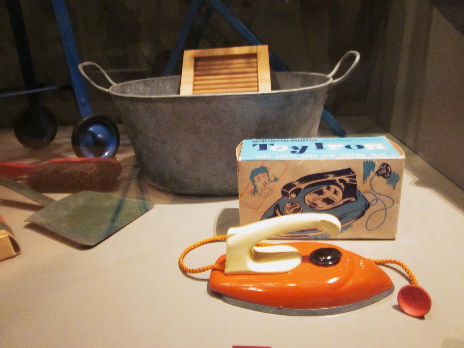 Vintage Pearl: September 2012