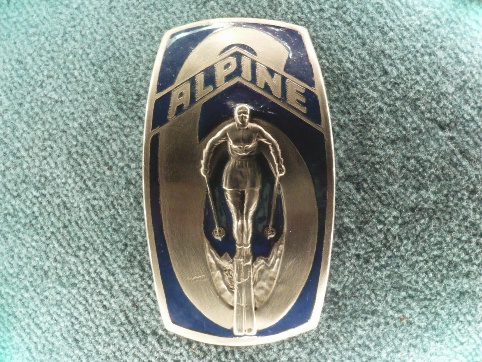 RadiatorEmblems: November 2013