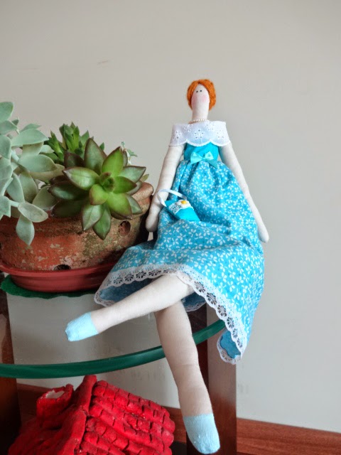 LINHAS, CORES E ARTE: BONECA TILDA