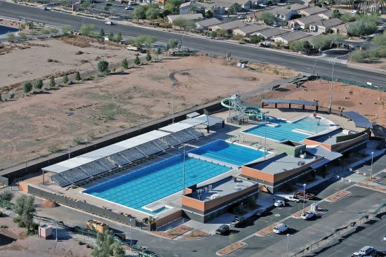 Donna dell'Arizona.: Mesa Aquatic Center.