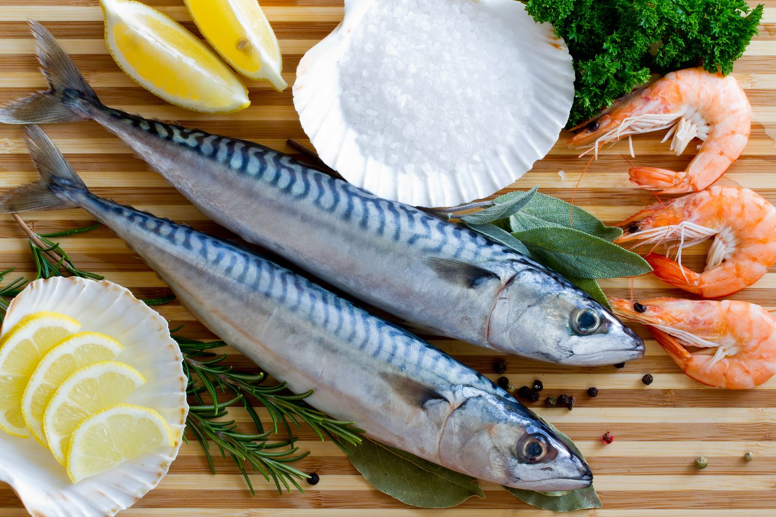 Top Eight tips for healthy eating: Eat more fish – including a portion ...