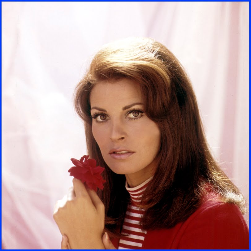 Magic Mac: Flower: Raquel Welch