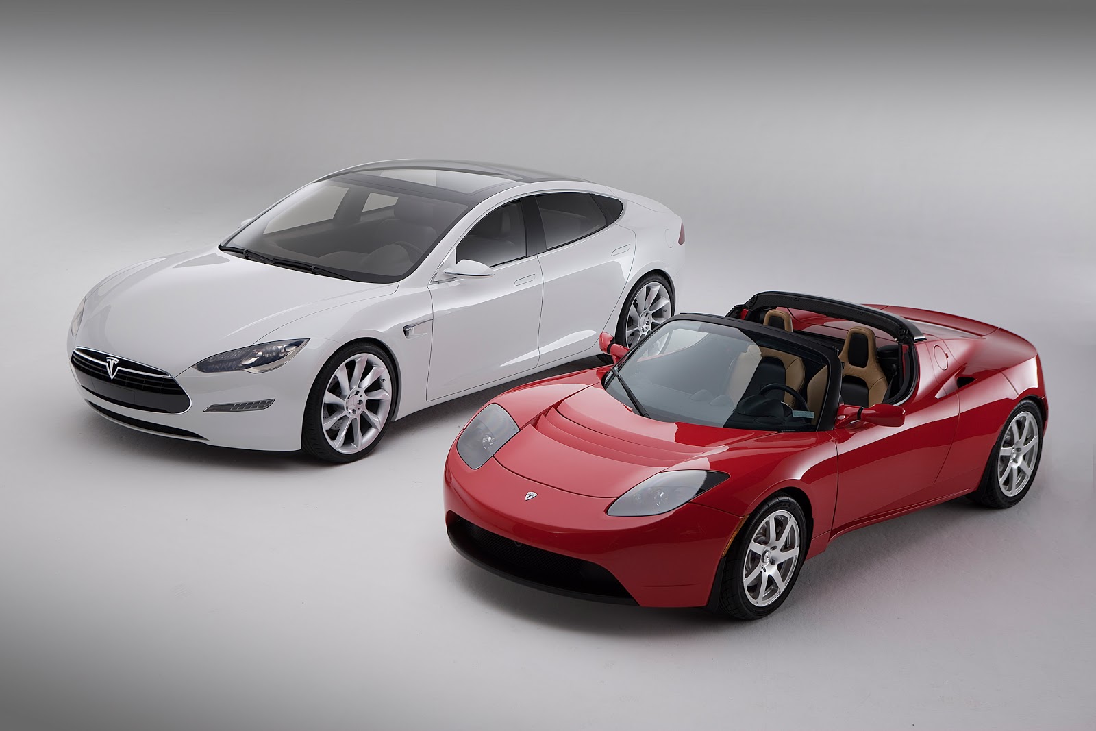 Cars GTO: Tesla Model S Goes to Europe