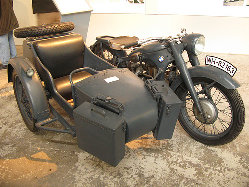 Otomotiv creem: BMW R12.