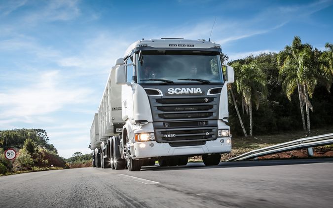 Em apenas três meses Scania conecta mil veículos
