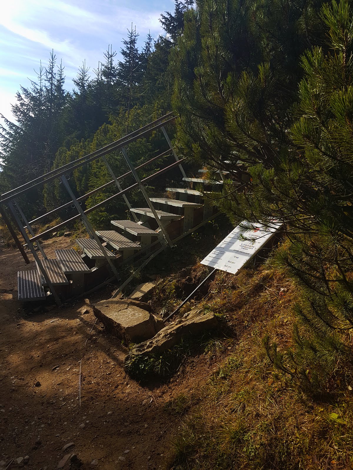 Romanian Tourism: Varful Toaca - Ceahlau