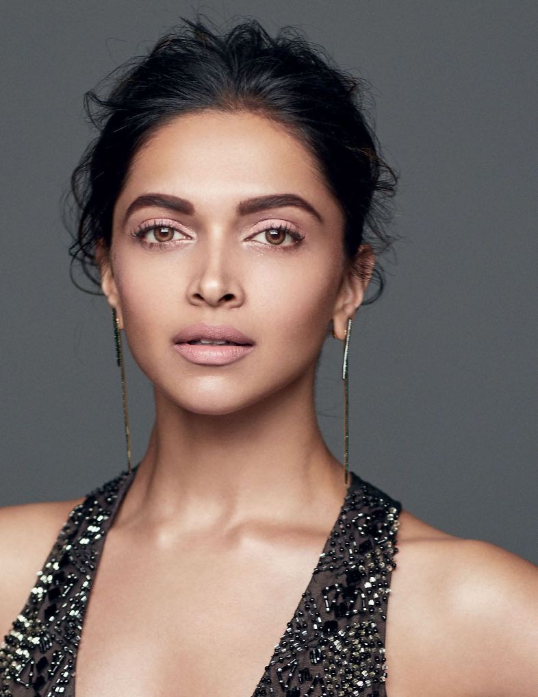Hot Girls Models: Deepika Padukone Gorgeous Feature on ELLE Magazine