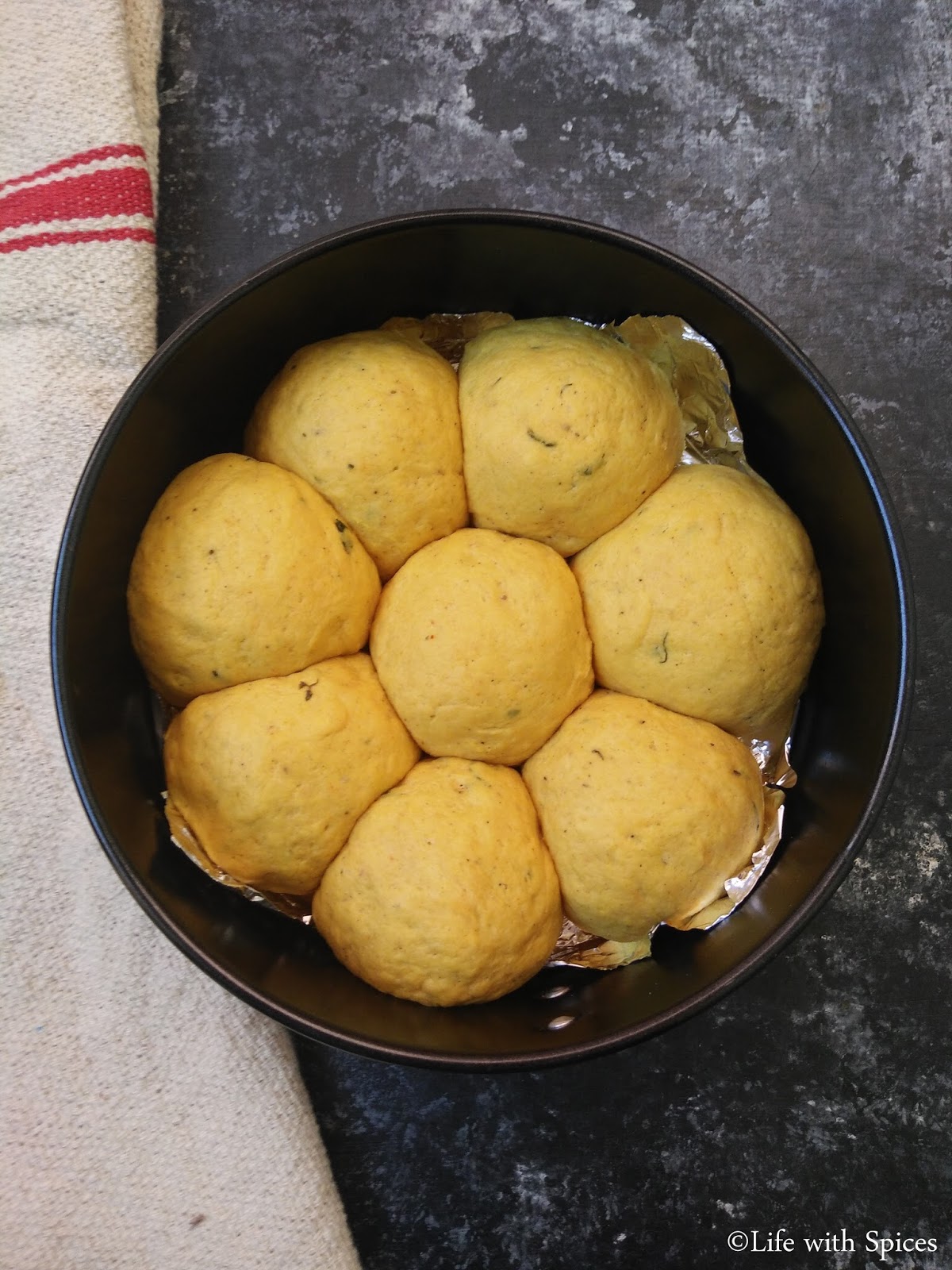 Life with spices: Tadka Pav Recipe | Pav Bun Recipe