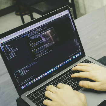 Rekomendasi Laptop Coding Dengan Harga Terjangkau