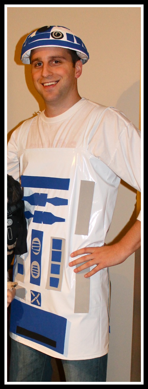 Miss Lovie: C3PO and R2D2 Costume Tutorial