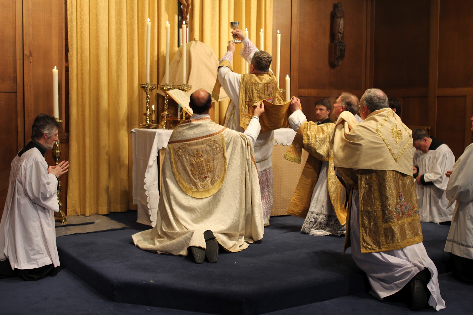 CATHOLICVS: Liturgia tradicional en el mundo: Santa Misa en China ...