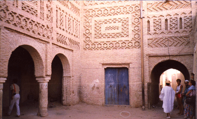 Los moriscos zagríes en Tunez ~ Los Moriscos De Túnez الموريسكيون في تونس