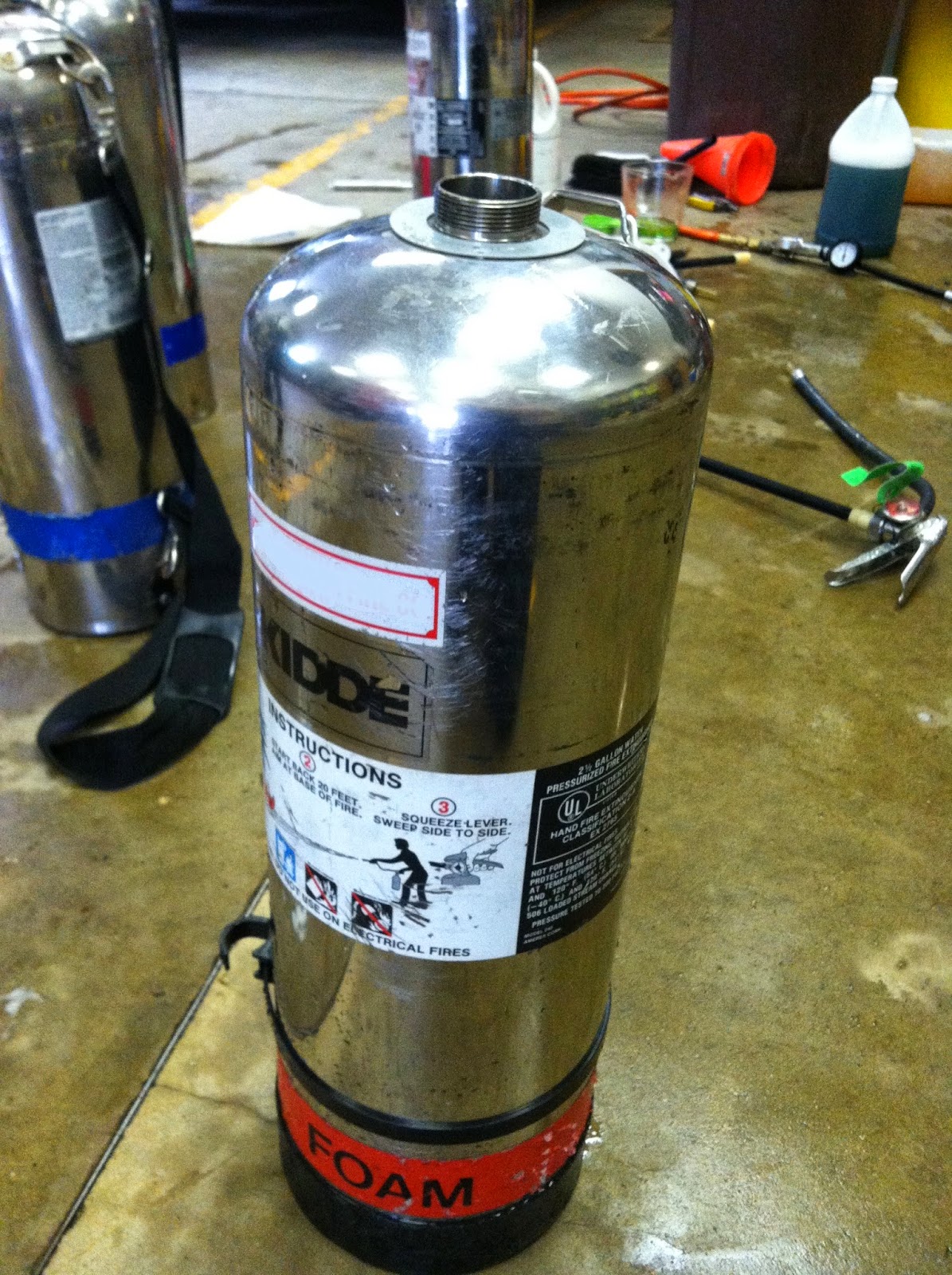 Send The Water : CAFS Pressurized Water Extinguisher Modification