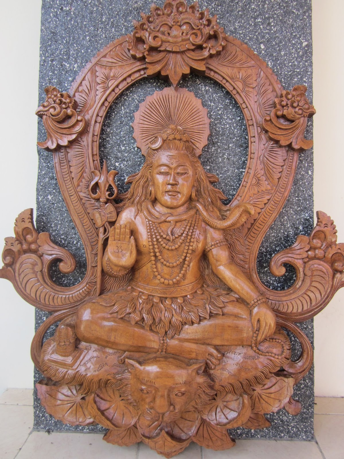 Gerai Aneka Pigura - Jual Frame Bali: Ukiran Kayu Jati murah di ...