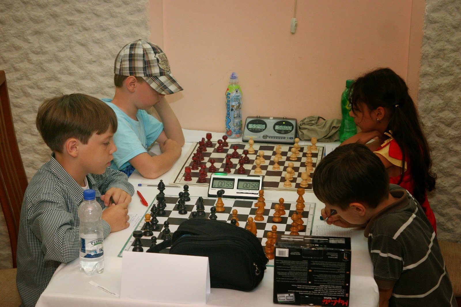 SAH CU ORIZONT 64: "CALUTUL DE FILDES" TURNEU DE SAH PENTRU COPII SI ...