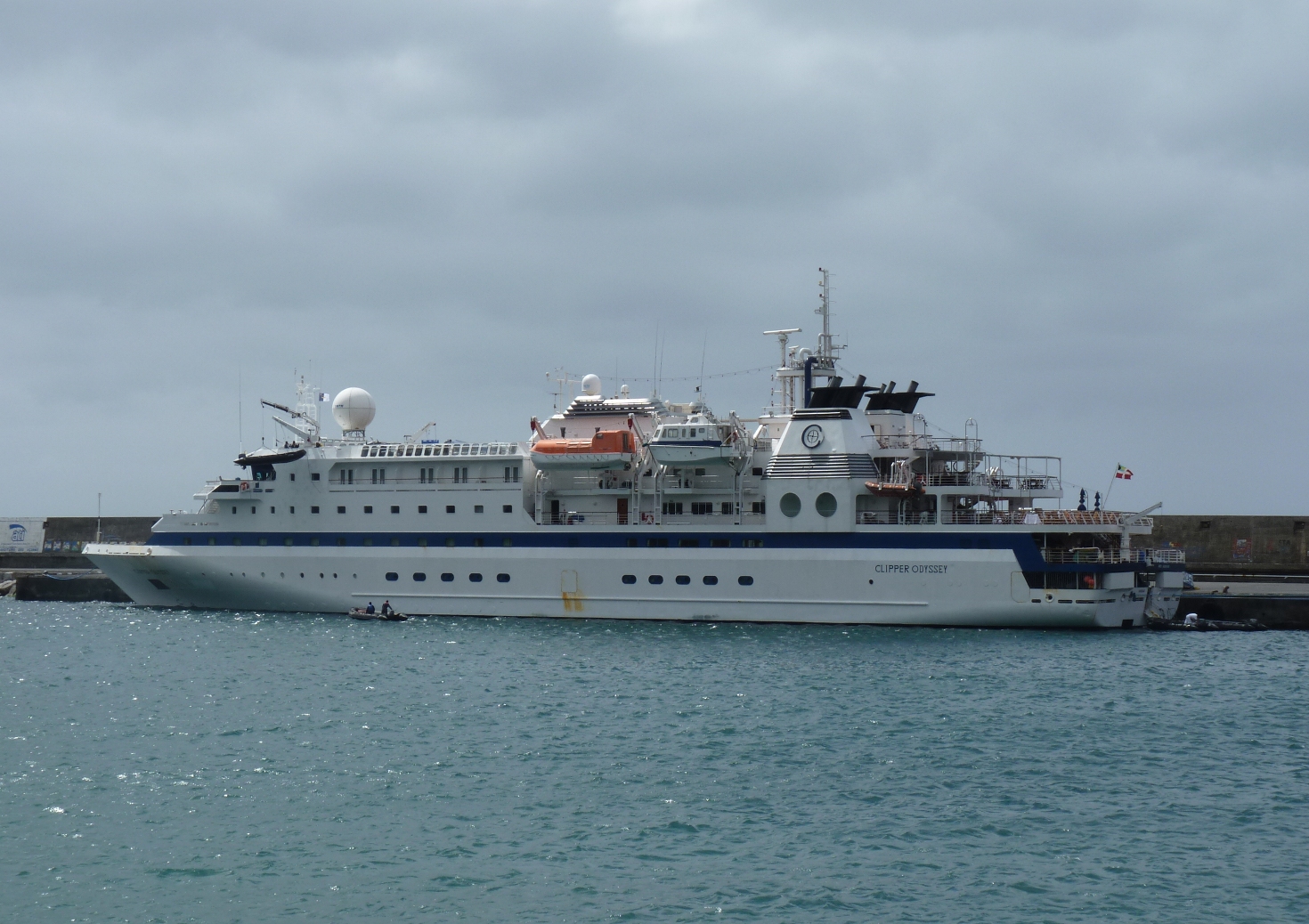 O Porto da Graciosa: Santa Maria recebe o "Clipper Odyssey"