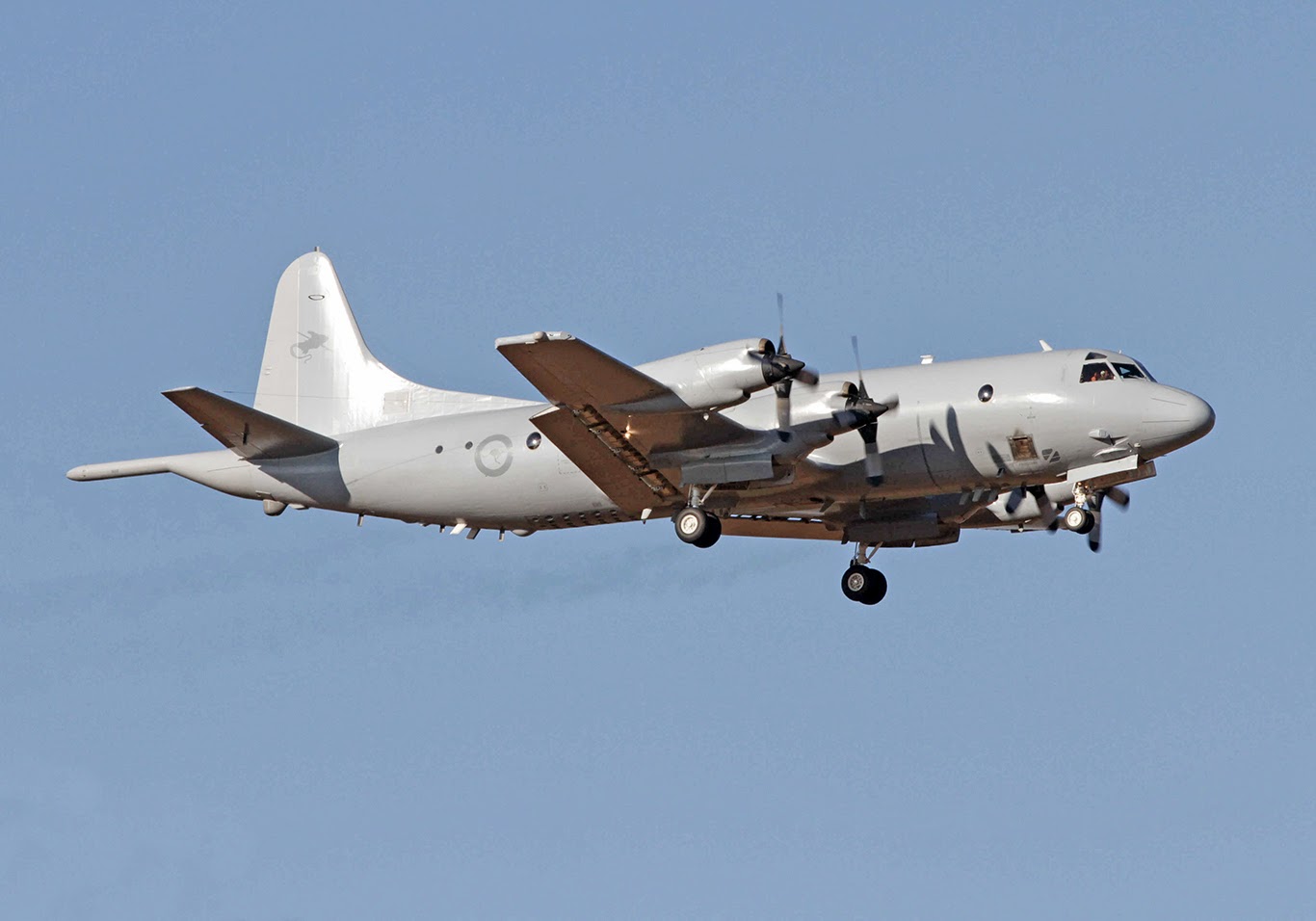 Perth Airport Spotter's Blog: RAAF AP-3C Orion's returns to RAAF Pearce ...