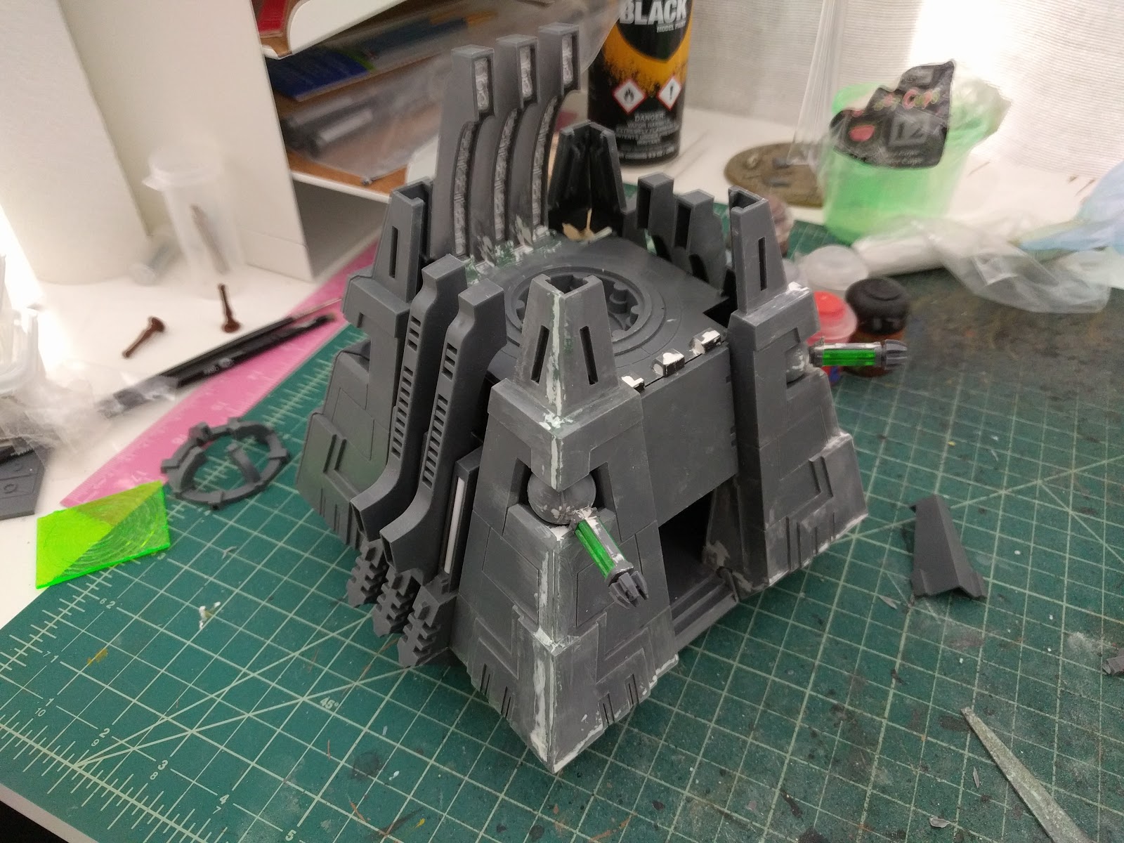 New Necron Monolith Size Comparison