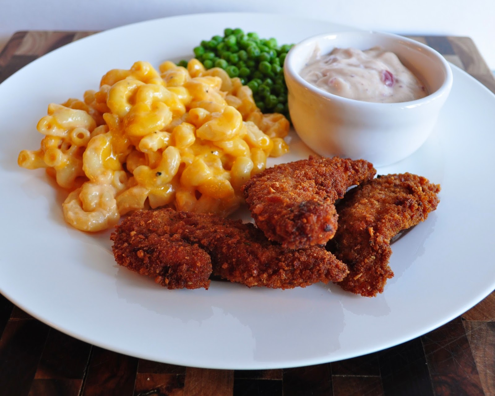 My Tiny Oven: Slow Cooker Mac and Cheese