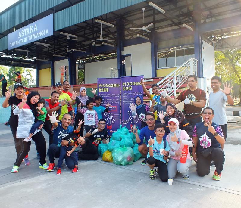 RUNNING WITH PASSION: Plogging in Malaysia: My First Plog @ Taman Tasik ...