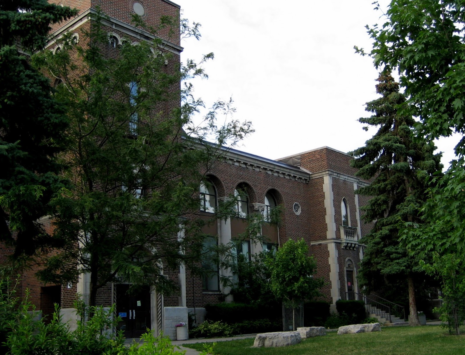The Mathematical Tourist: Harbord Collegiate at 125