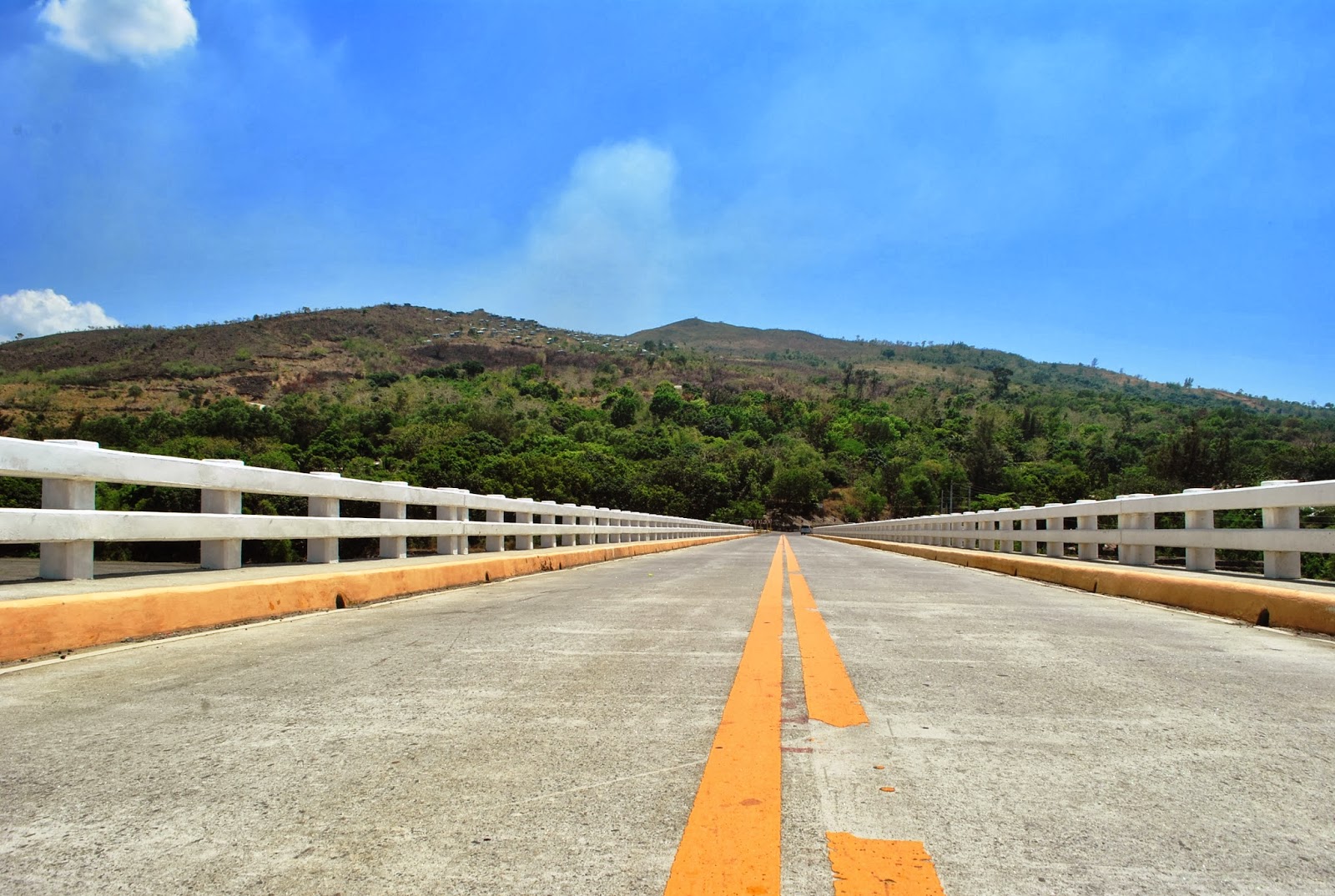 Drive Through the Philippines' Tourism Highway ~ Beautiful Life