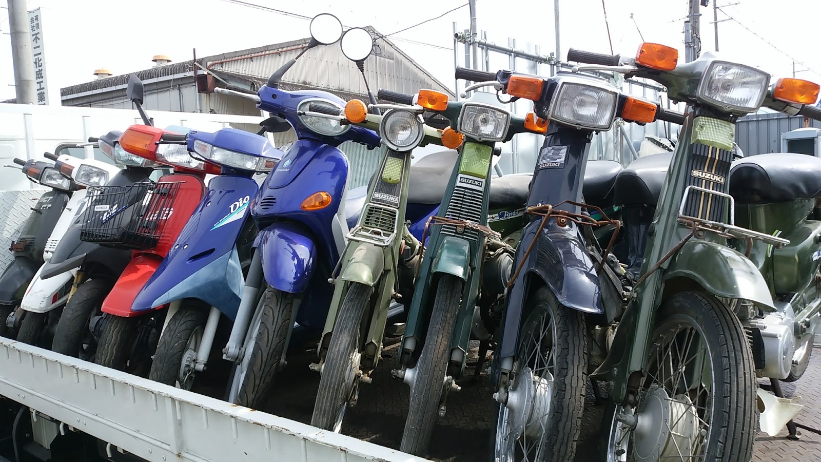 EXPORT NEW/USED JAPANESE MOTORCYCLES SCOOTER FROM OSAKA JAPAN / AZ ...