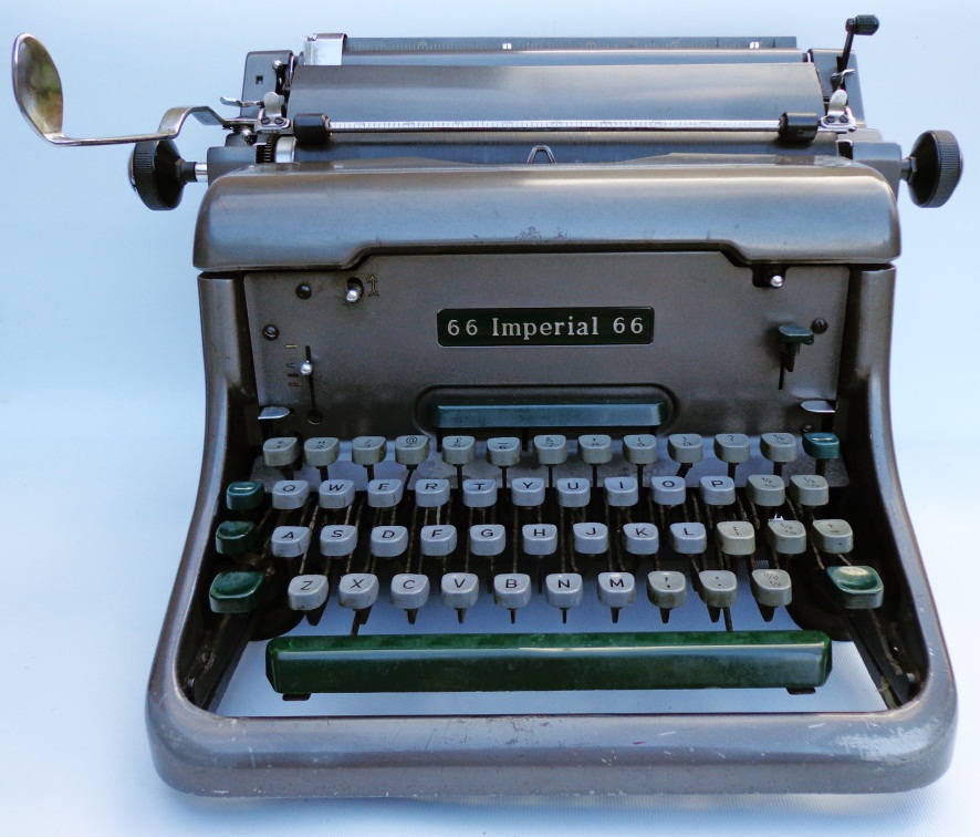 oz.Typewriter: The Eccentric Brain Behind Imperial Typewriters