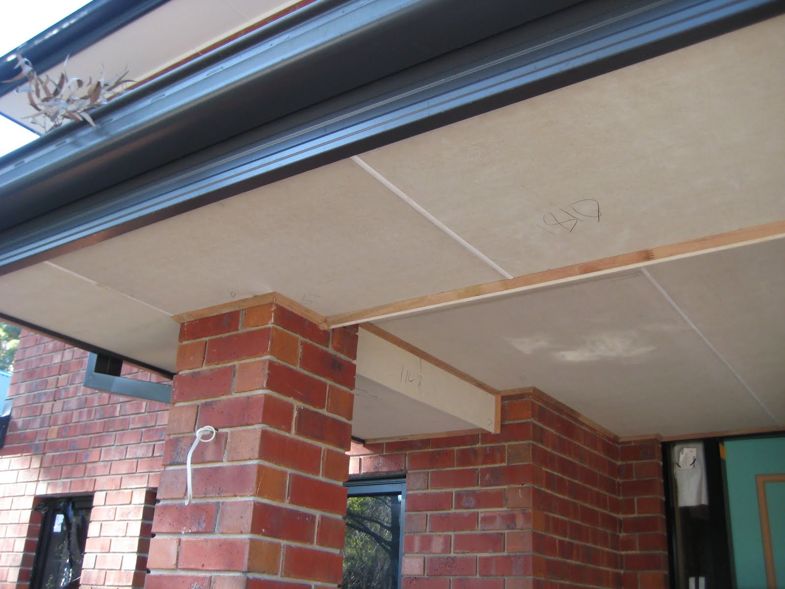NBG - Buckingham 320E Eastern Suburbs Melbourne: Day 216 - Portico ...