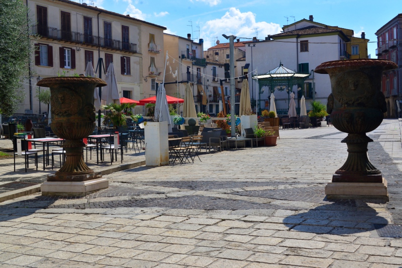 Cosa vedere ad Isernia: itinerario a piedi attraverso il suo centro ...