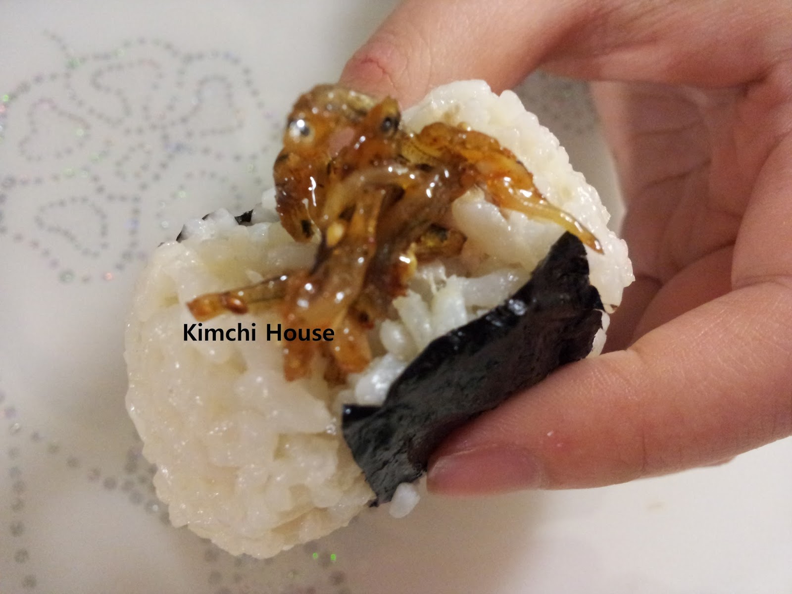 Kimchi House: "Samkak Ju-Meok-Bap" Triangle Ju-Meok-Bap/三角寿司卷/삼각주먹밥