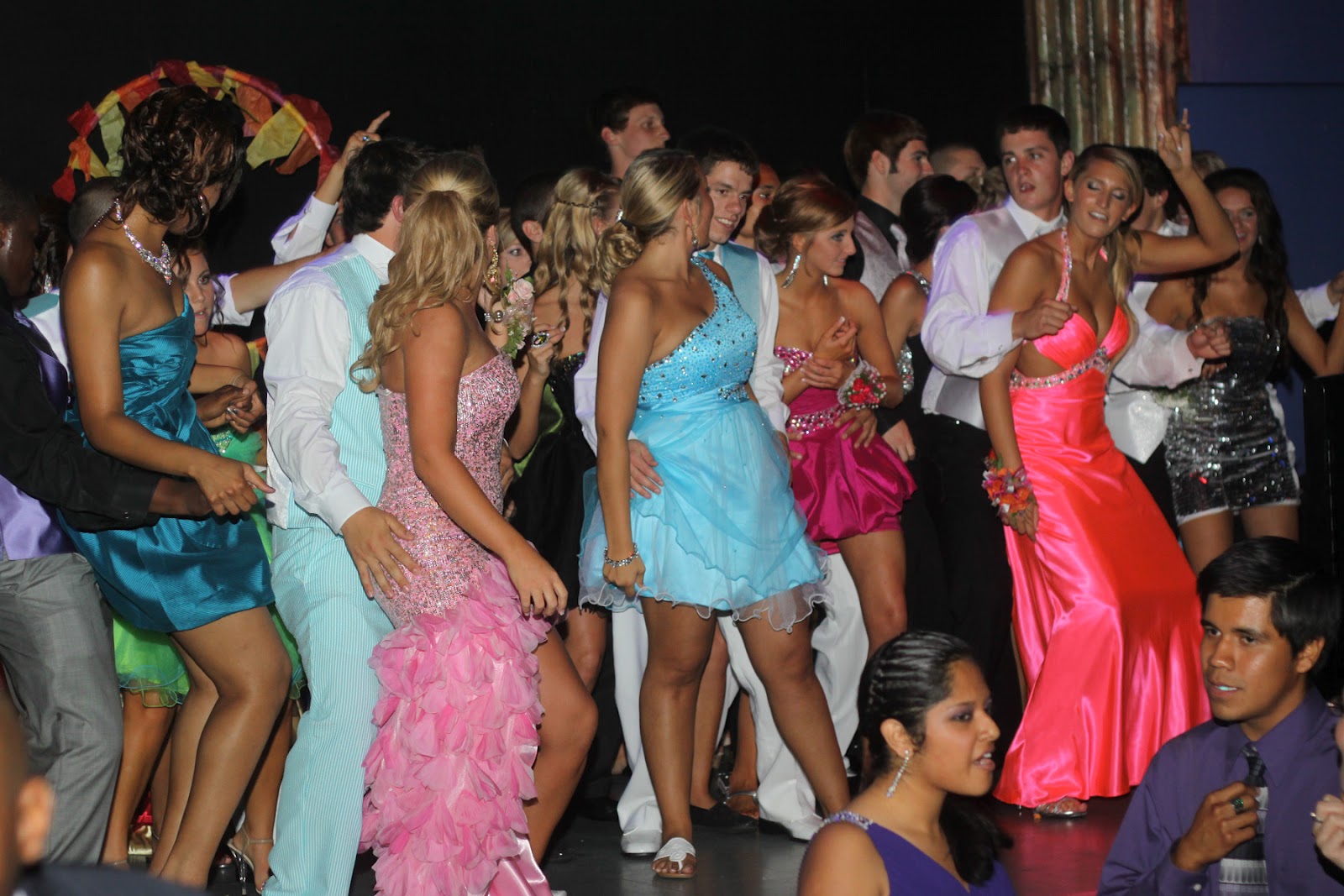 The Blogging Blue Jacket Ahs Prom Night Done Right Out Of Sight